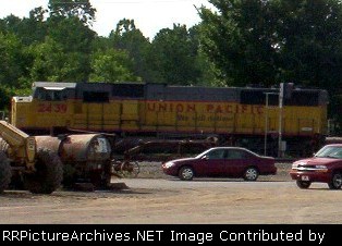 Cropped shot of UP 2439